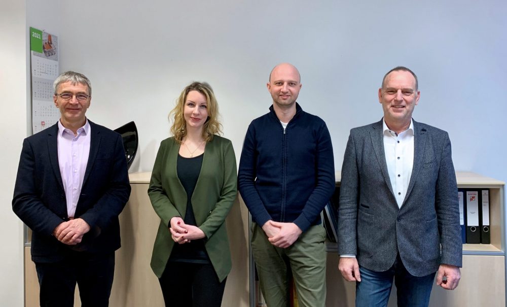 2021 bringt Generationswechsel in der Geschäftsführung der se.services ...